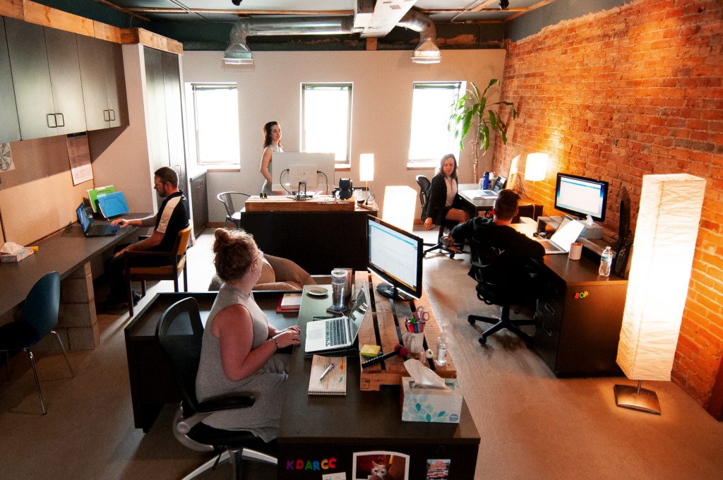 How To Work Effectively In A Collaborative Environment – THE coLABorative